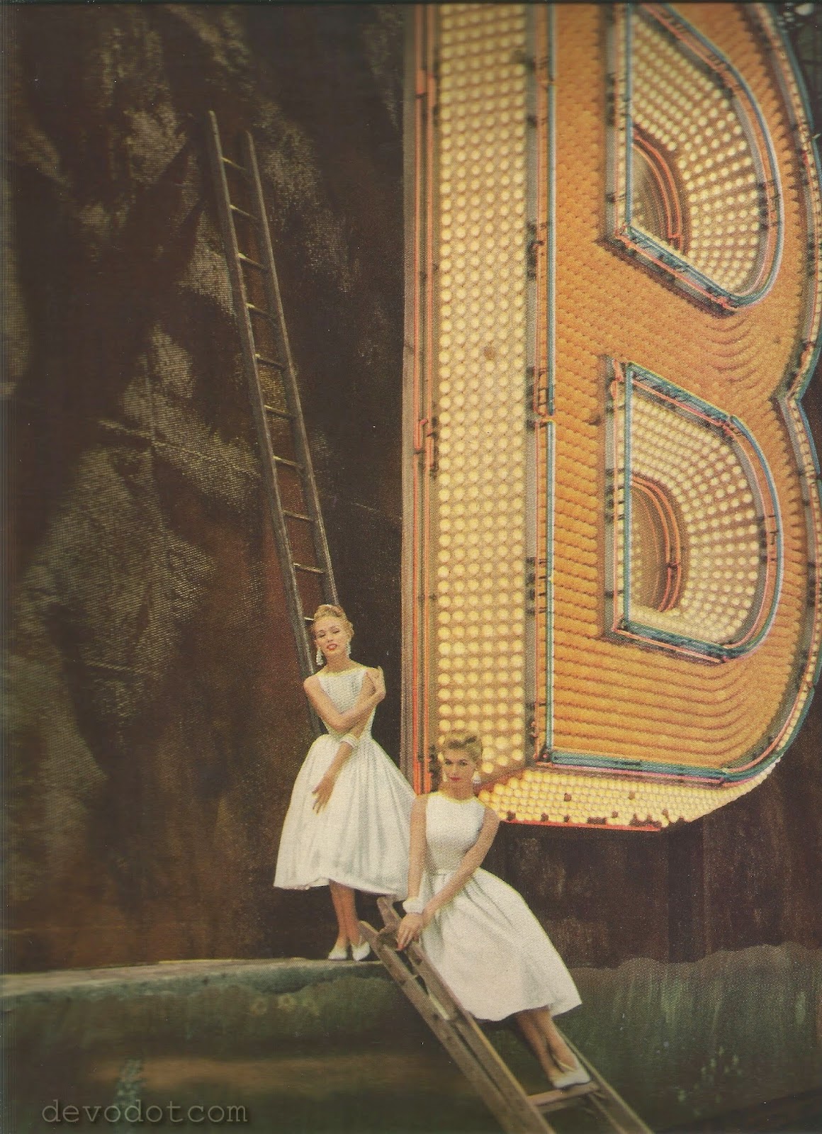 devodotcom: THE GREAT WHITE WAY 1952