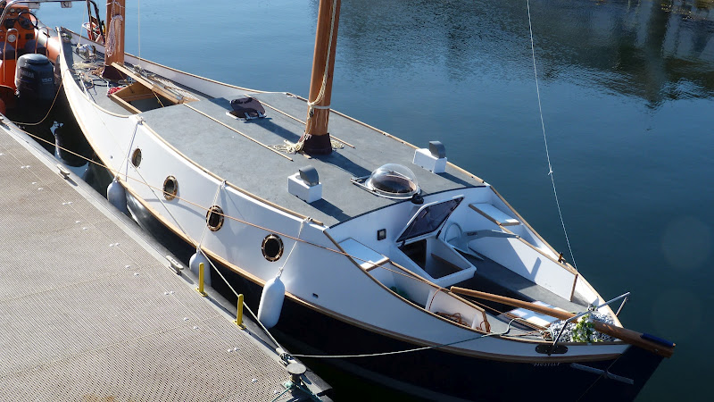 1001 Boats: Jay Benford Cruising Dory, Badger