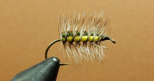 Flytying: New and Old: Crackleback
