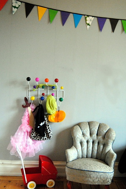 la belleza de las cosas: BANDEROLAS DE FIESTA