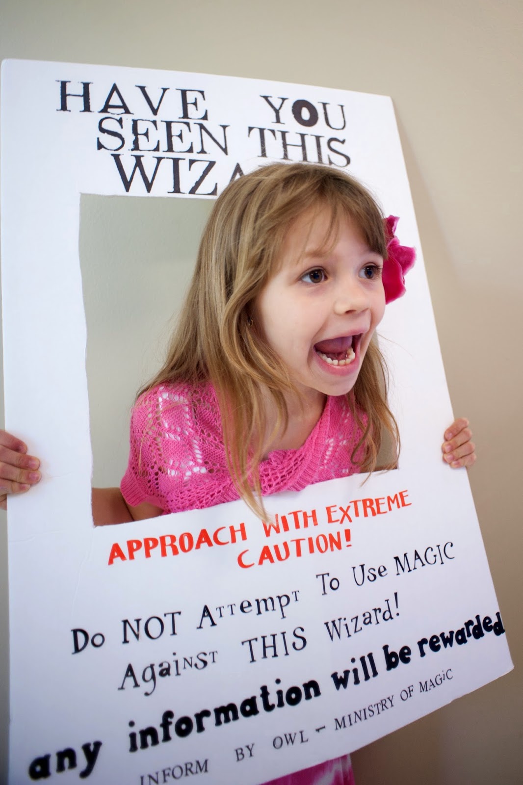 Hi! It's Jilly.: "Wizard Wanted Poster" Photo Booth Prop for Harry ...