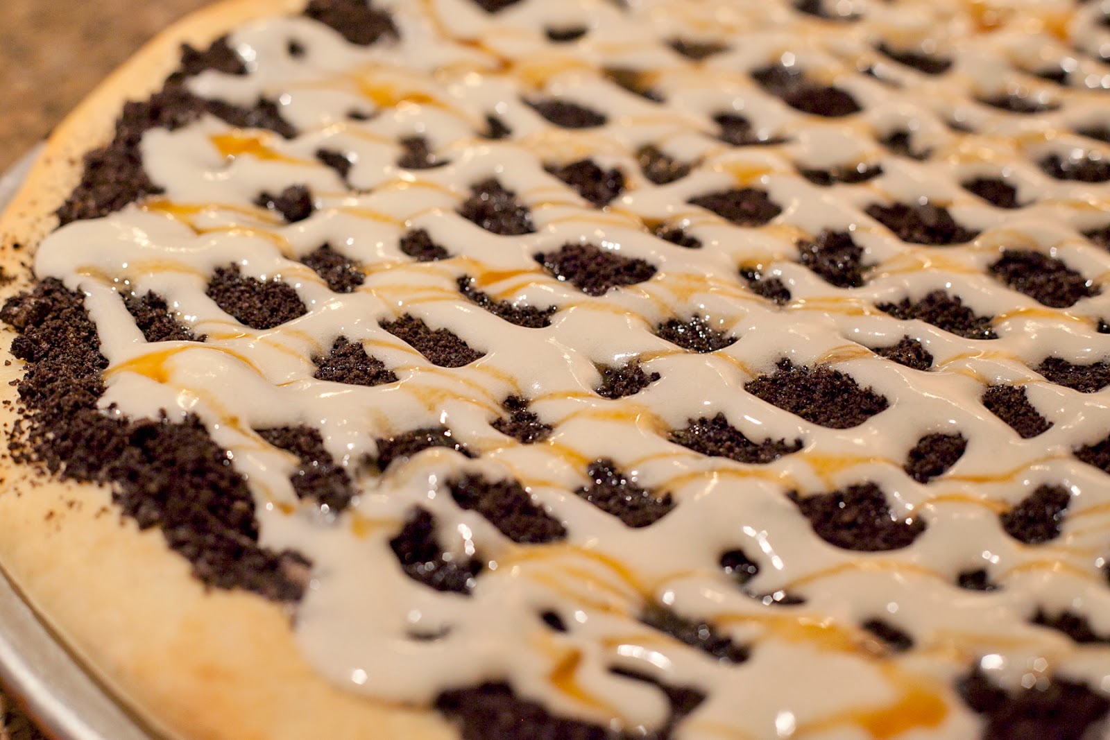 Katies Favorites Oreo Pizza