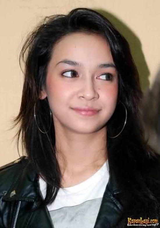 Aryani Fitriana | Koleksi Photo Photo Dan Gambar Gambar Lainnya