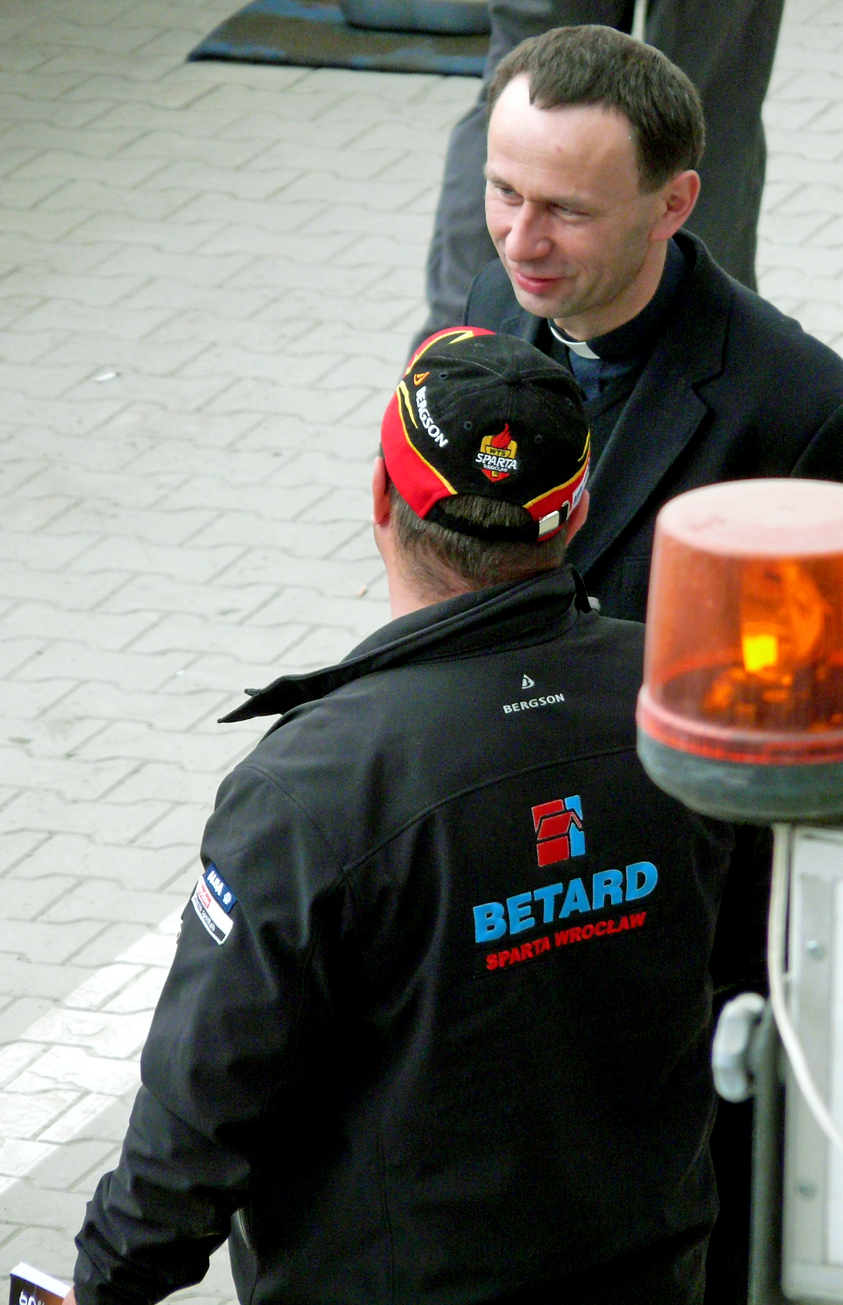 Podróże i nie tylko: Unibax - Betard 51:39