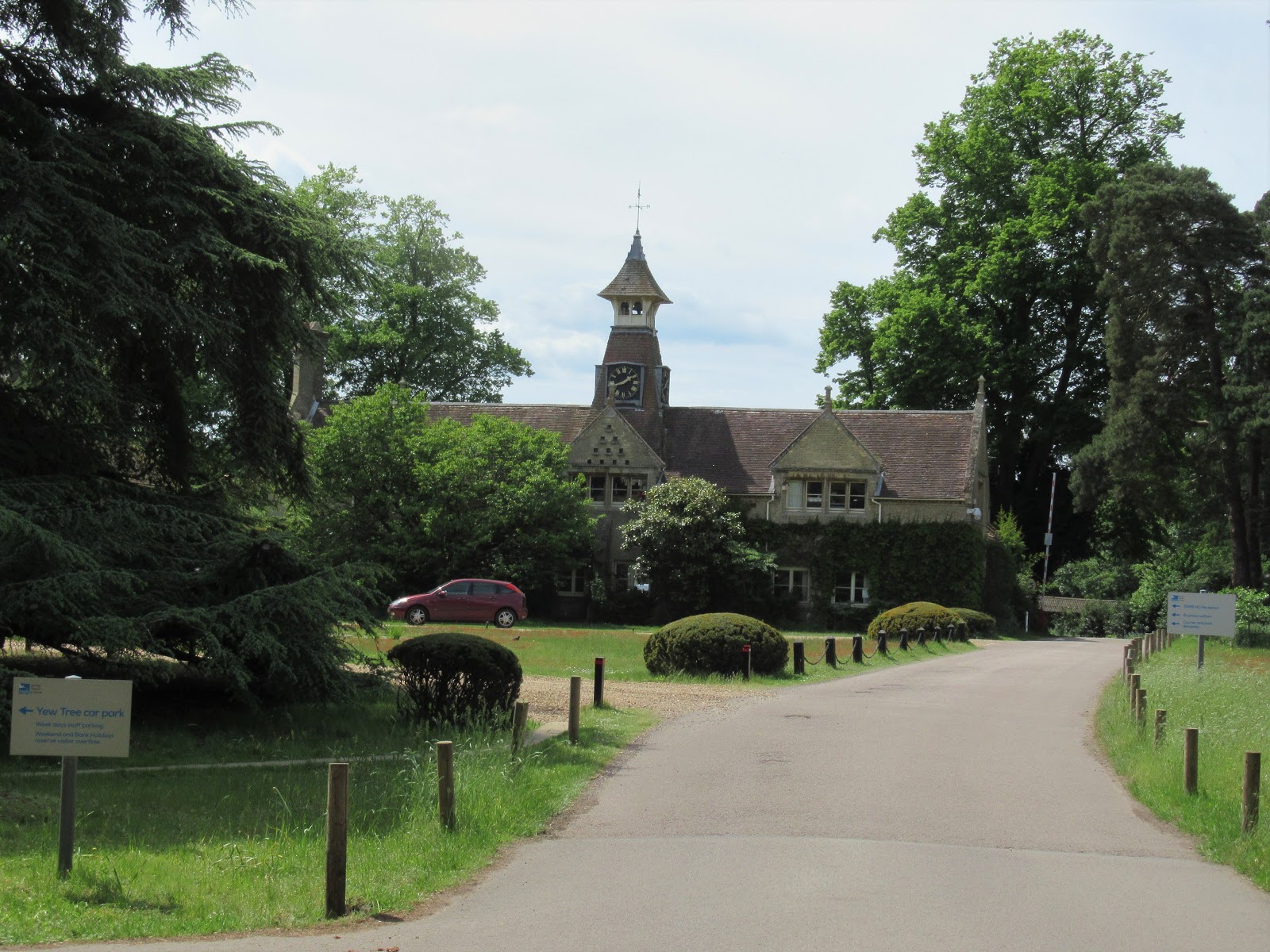 Martin Brookes Oakham: RSPB Nature Reserve The Lodge Sandy Bedfordshire