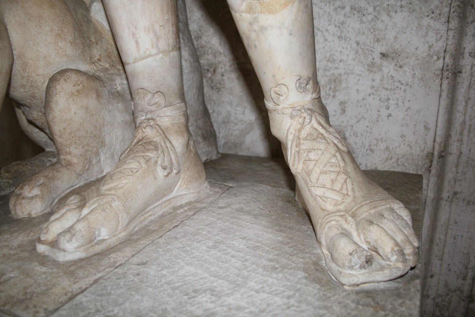 DOMVS ROMANA: Calceus, andar cómodamente y con estilo en la antigua Roma
