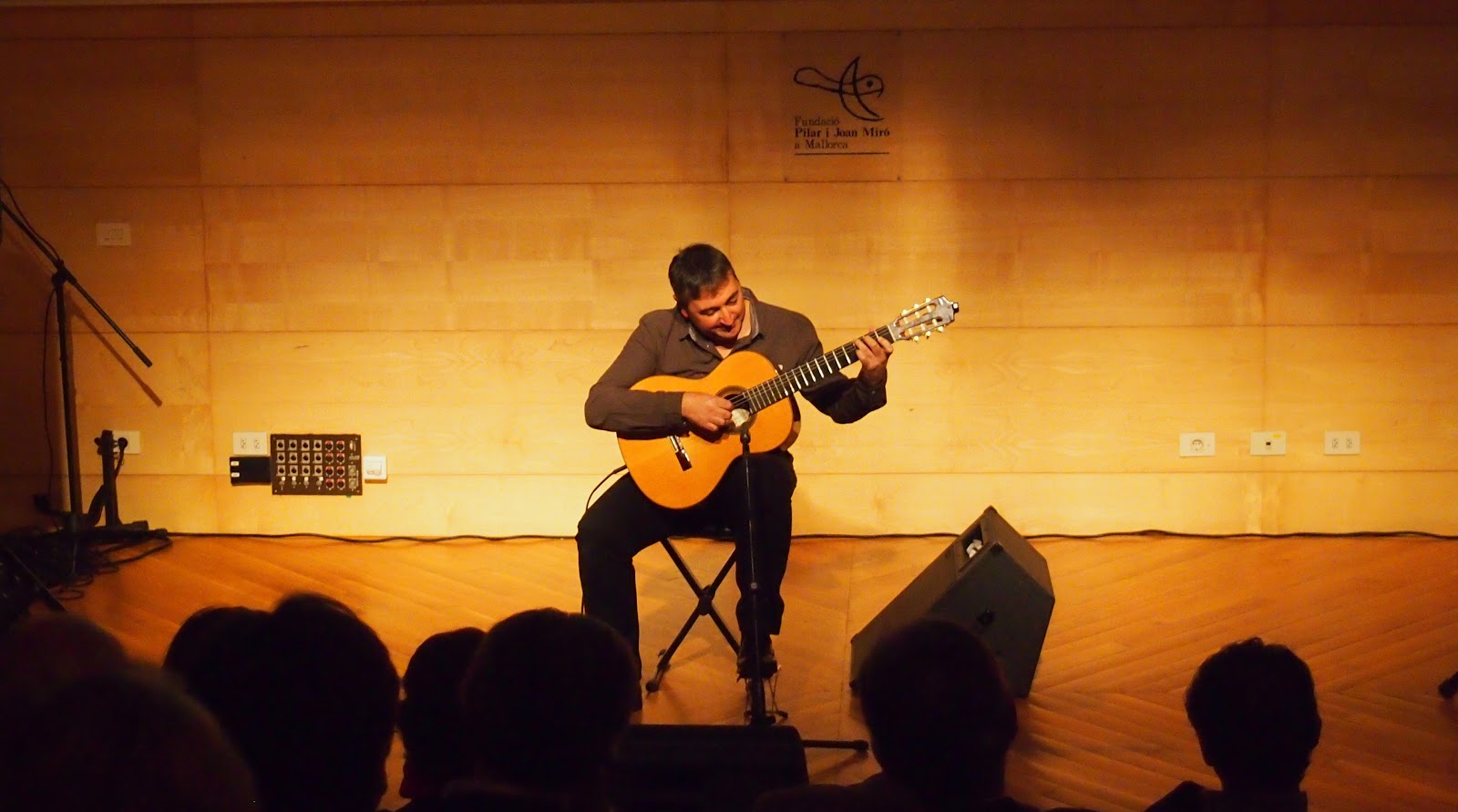 nicenoises by Damià Timoner