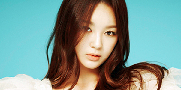 Trending Beauty - Anime Manga and Cosplay: Davichi‘s Kang Min Kyung ...