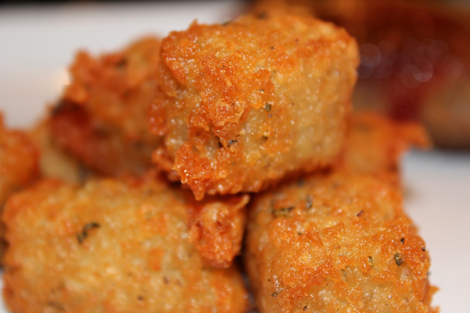 Delicious Dishings: Rosemary-Truffle Tots