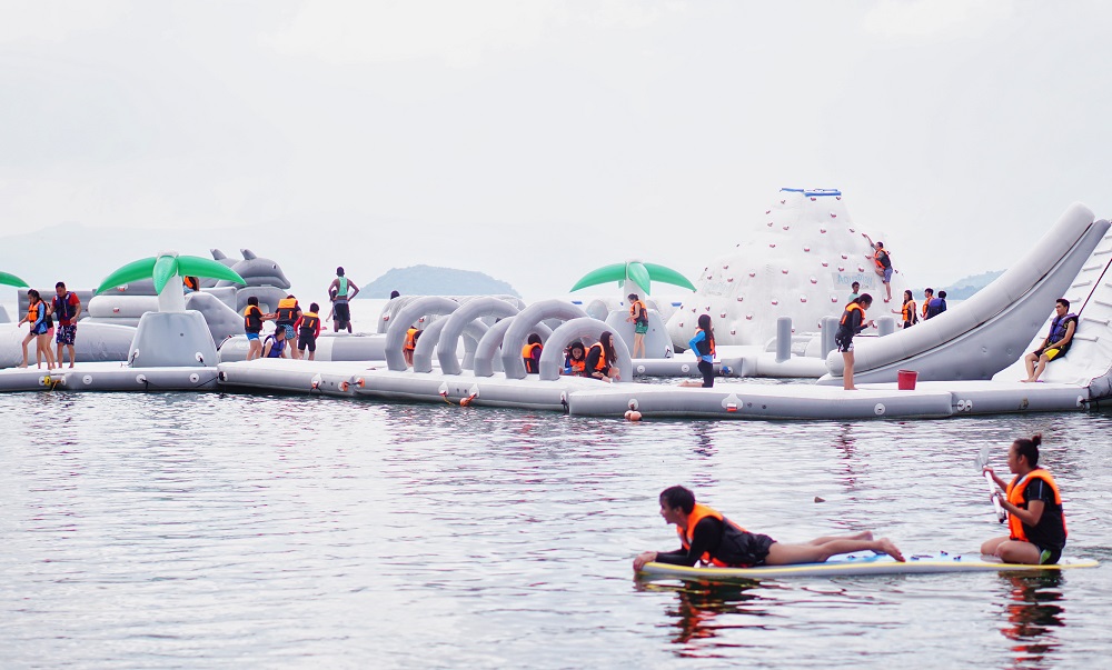 The First-Ever Lakeside Pool Party at Club Balai Isabel - The Daily ...