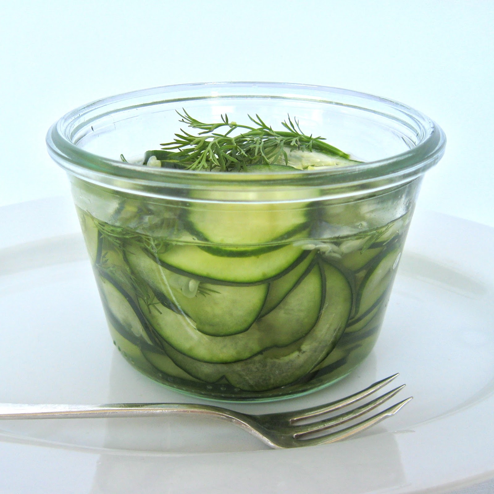 she's in the kitchen: quick tart and sweet cucumber pickles