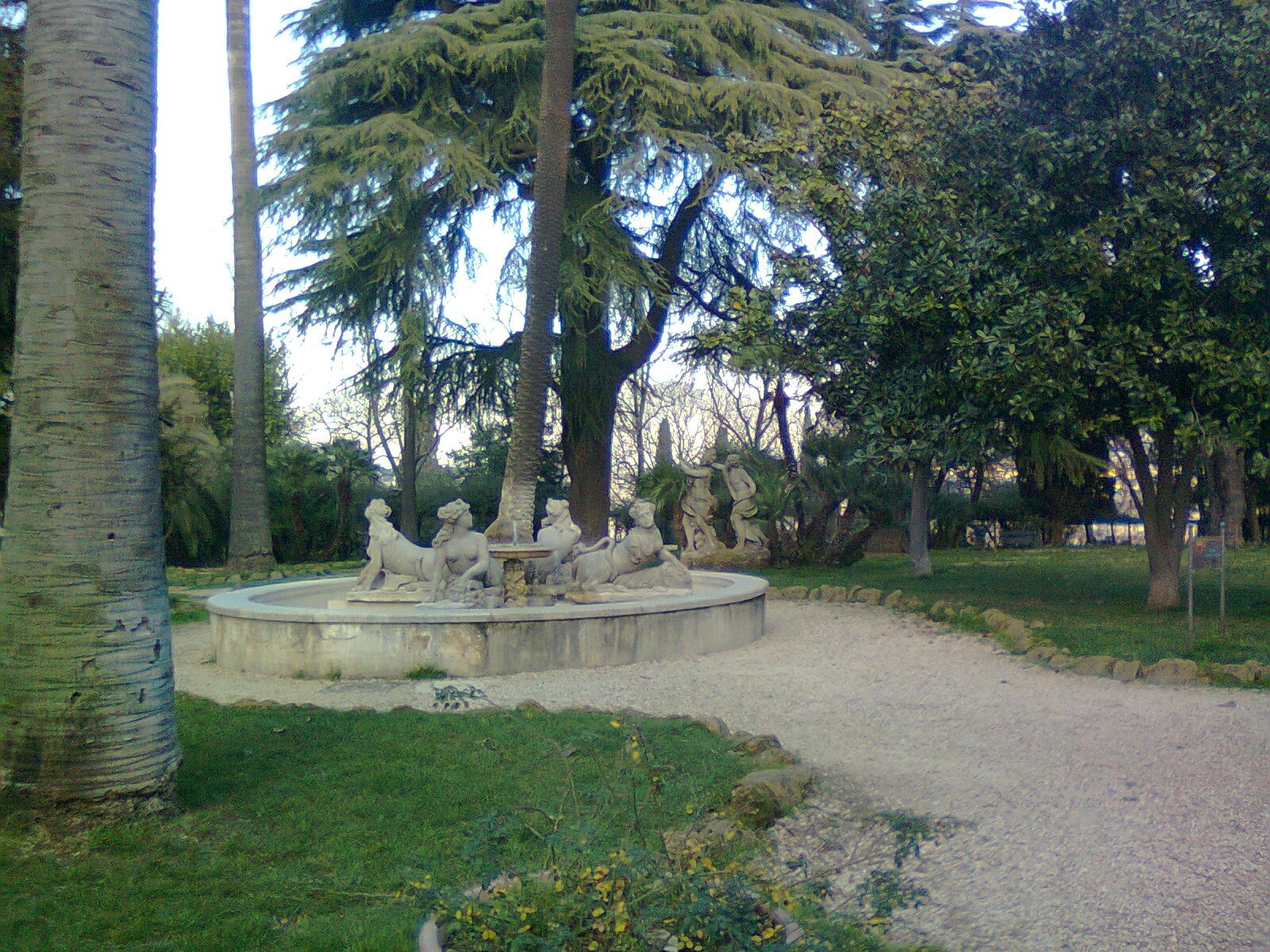 In bici per Roma: Una villa meravigliosa e poco conosciuta: villa Sciarra.