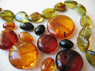 The ViaValeron Vine : Baltic Amber Colors - Which Is Best?