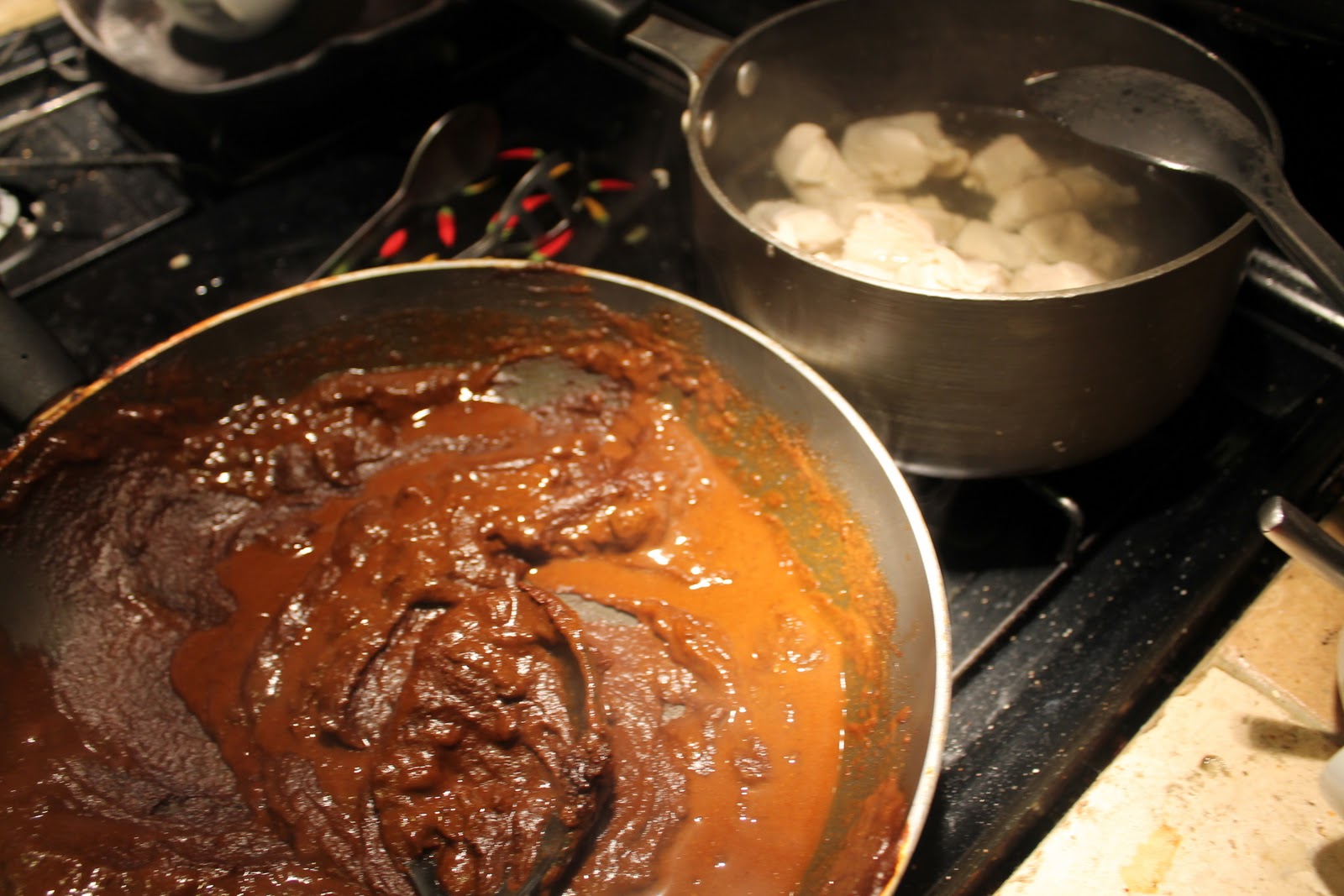 PEACH ON EARTH: LET'S MAKE SOME MOLE!