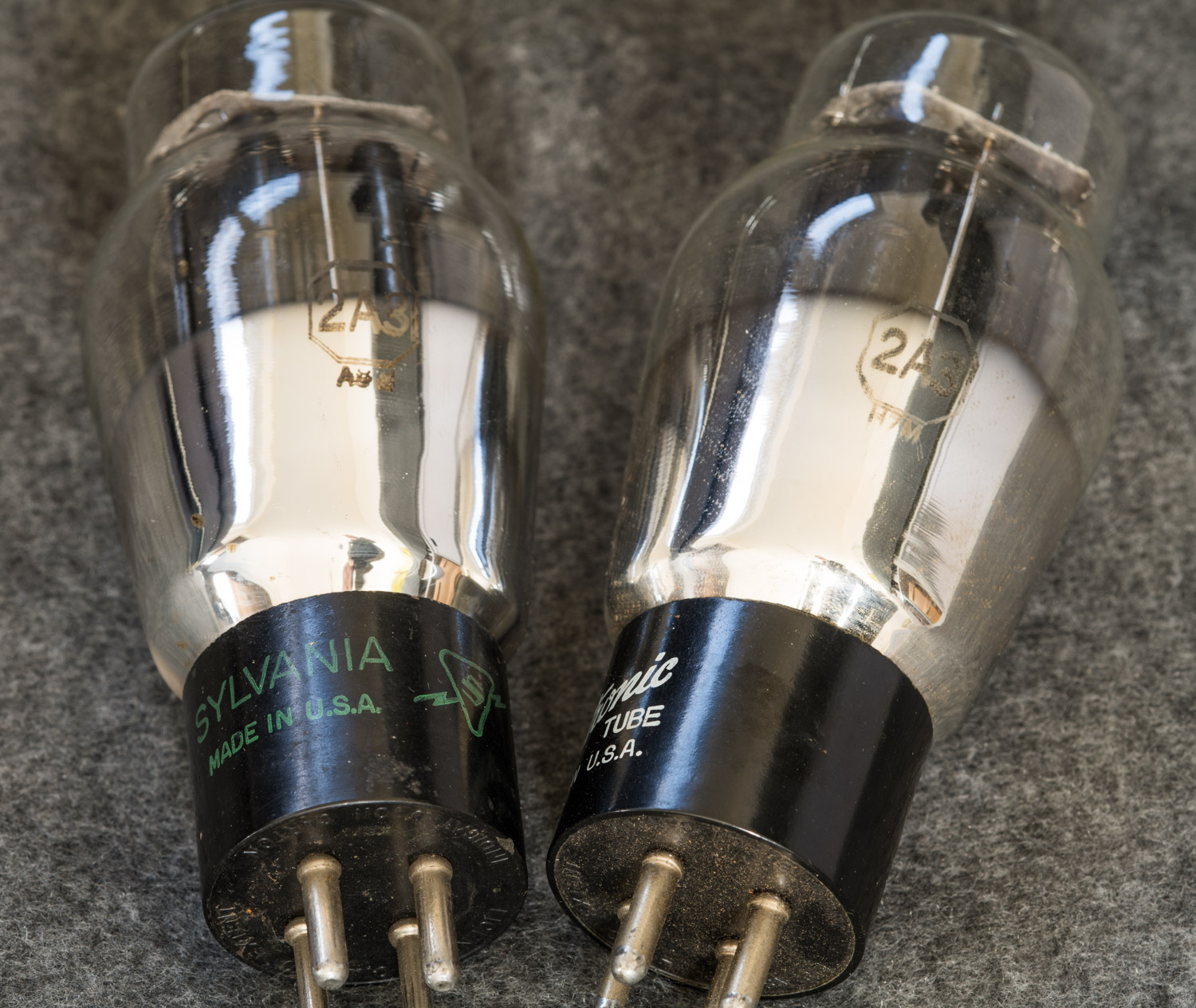 VinylSavor: Tube of the Month : The 2A3