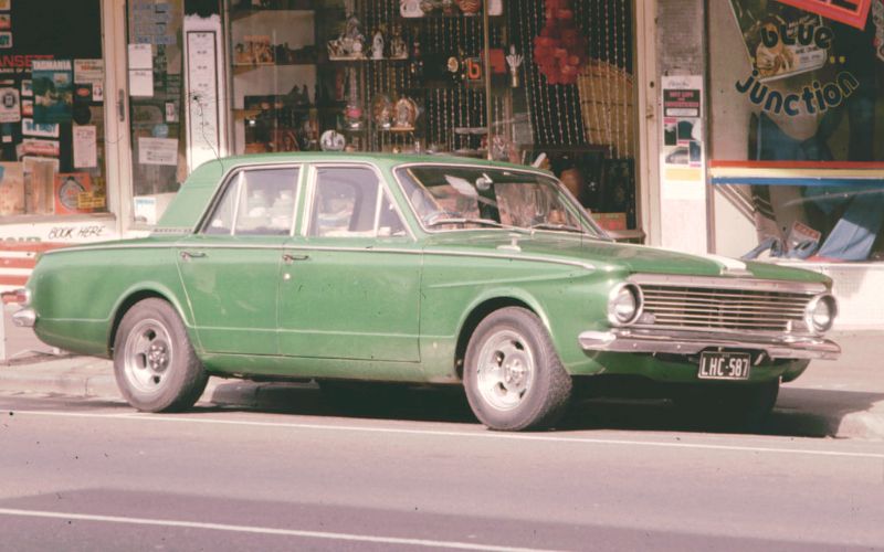 Vintage Aussie Cars: An American Man Took These Cool Pics of Classic ...