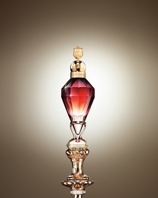 Queen ♔: Katy Perry Unveils New Fragrance, "Killer Queen"