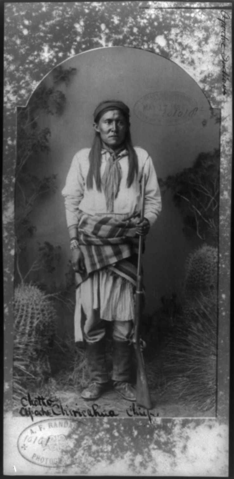 The Great American History Blog: The Strange Case of Geronimo's Picture