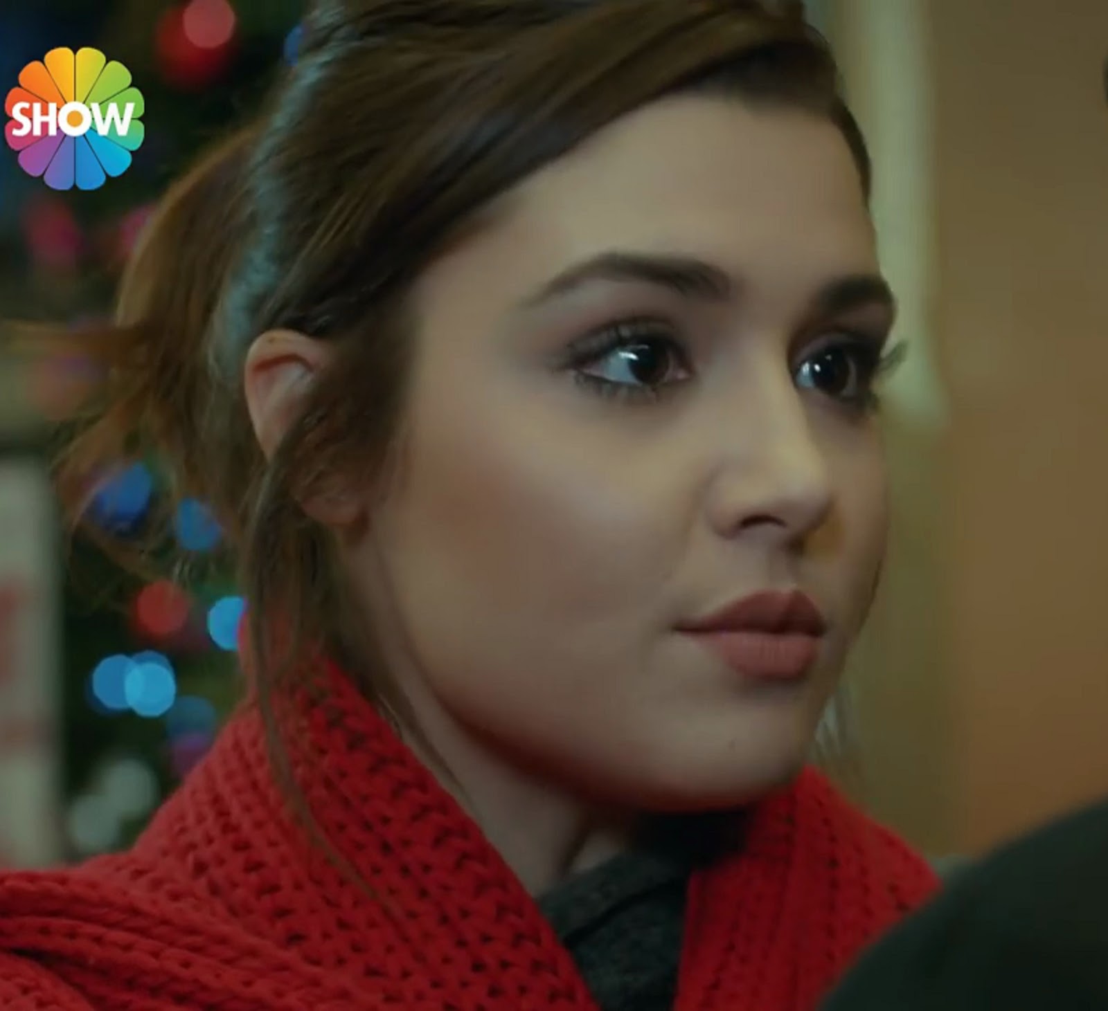 My TV Beauty: Miss Turkey Hande Ercel As Hayat Uzun In Turkish TV ...