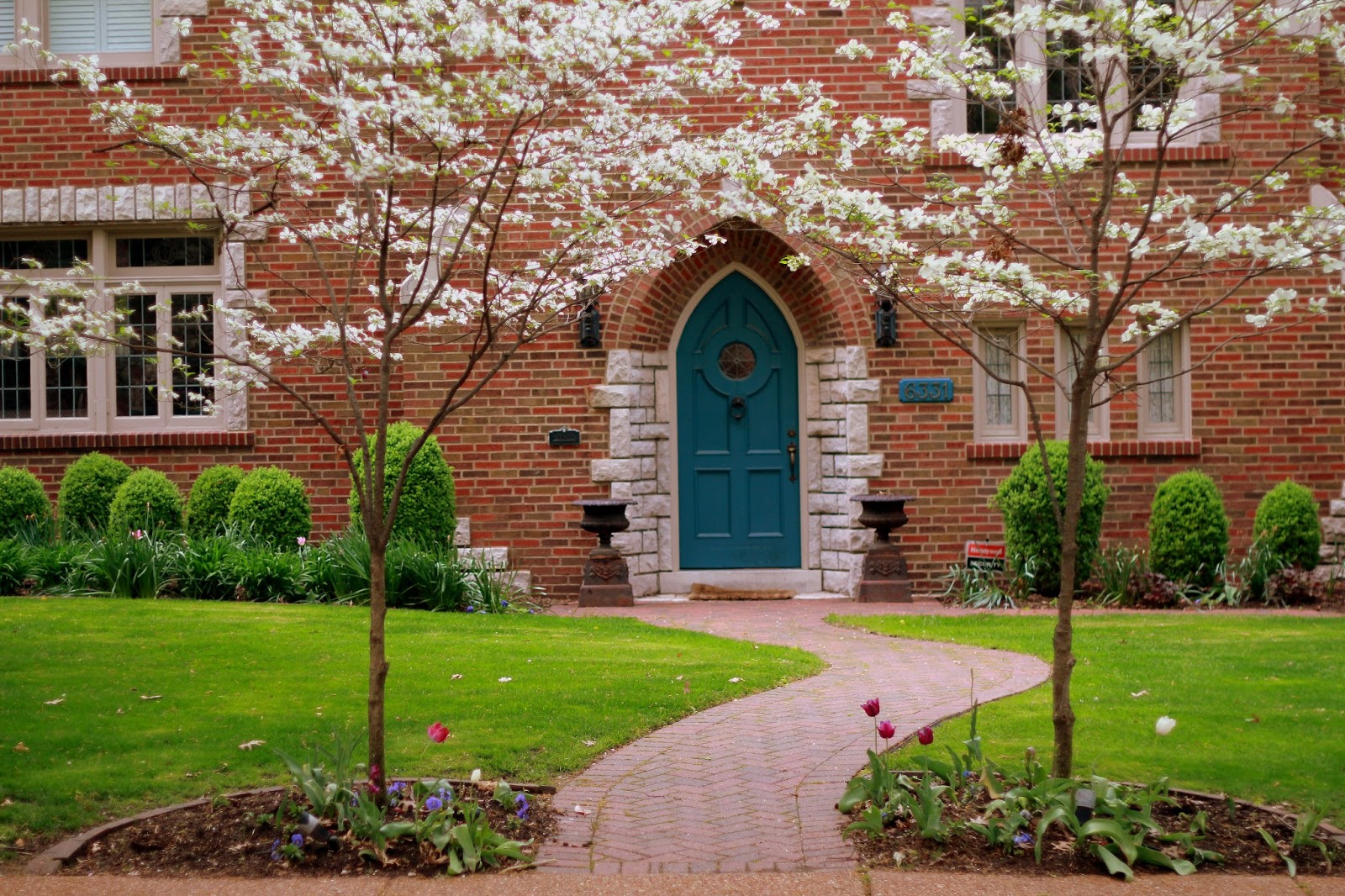 Musings: St. Louis Spring Garden Walk