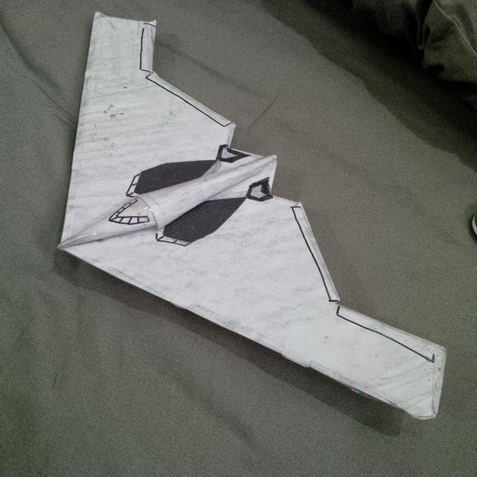 PAPERCRAFT: B2 Spirit