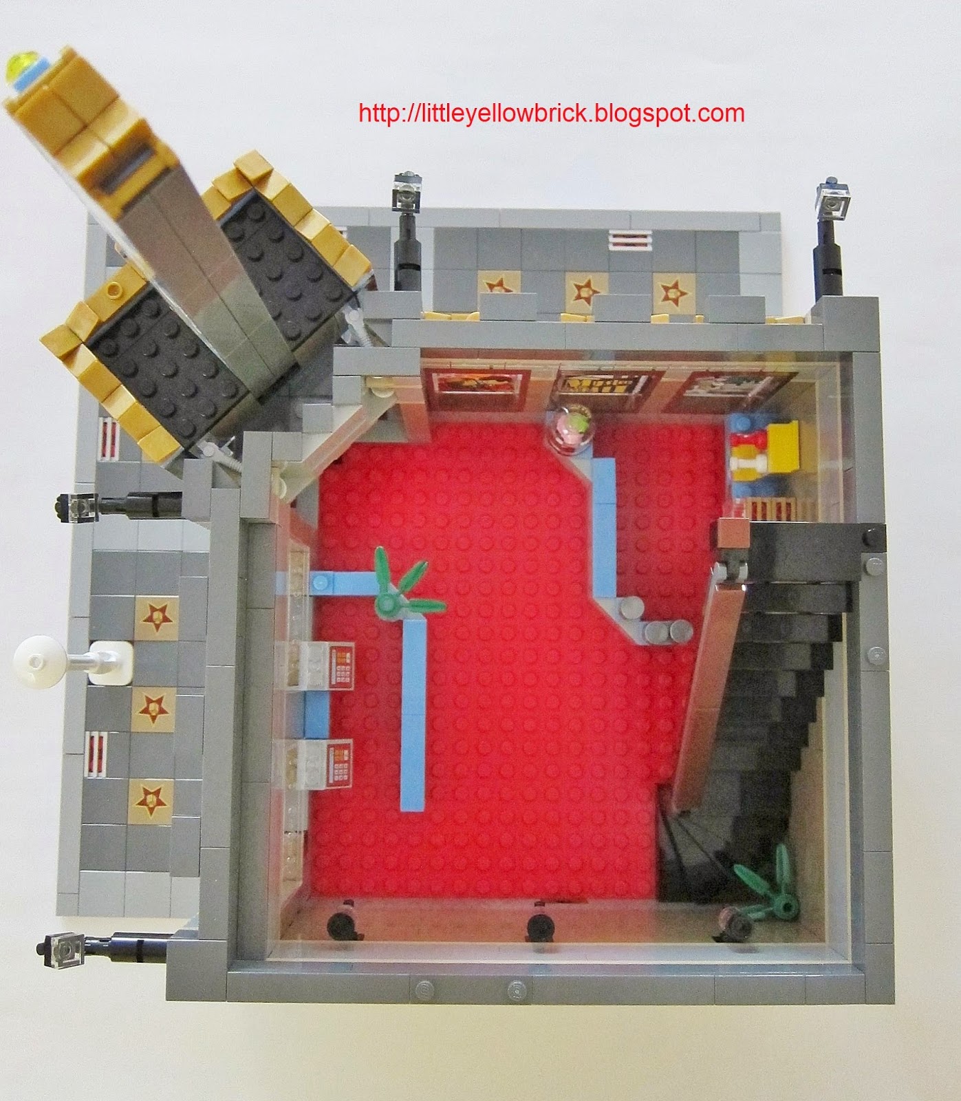 Little Yellow Brick - A Lego Blog: Our 18th Lego Project - 10232 Palace ...