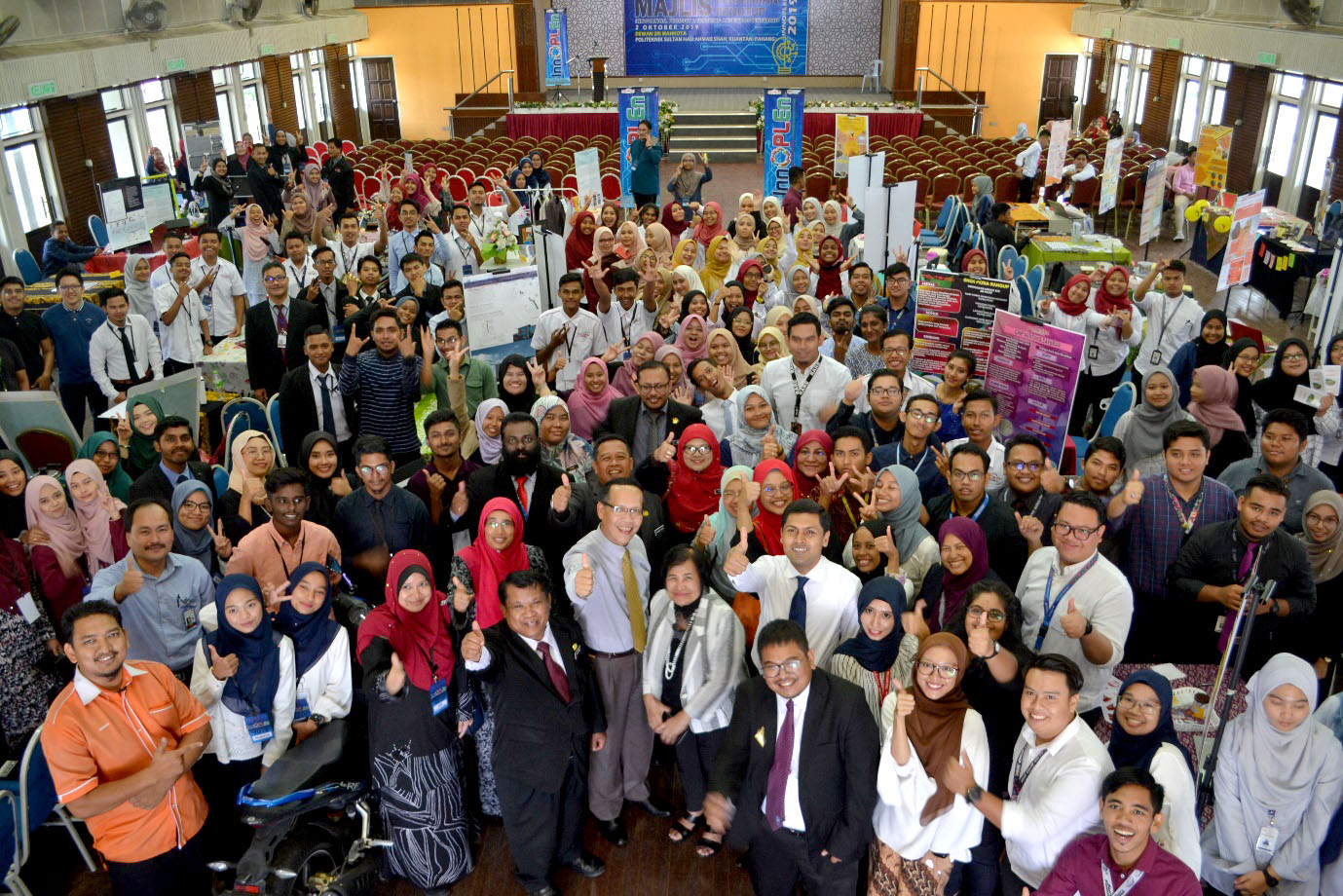 portal rasmi polisas - Matt Cornish