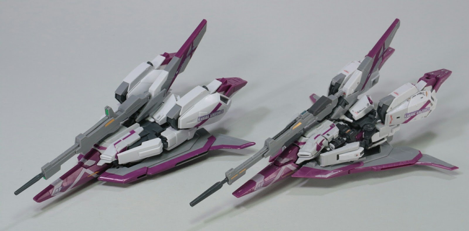 [ Review ] - HGUC 1/144 - Zeta III The Gundam Base Limited