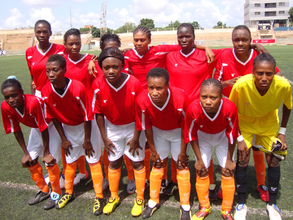 Football Feminin au Niger: L'equipe feminin de football du Niger se ...