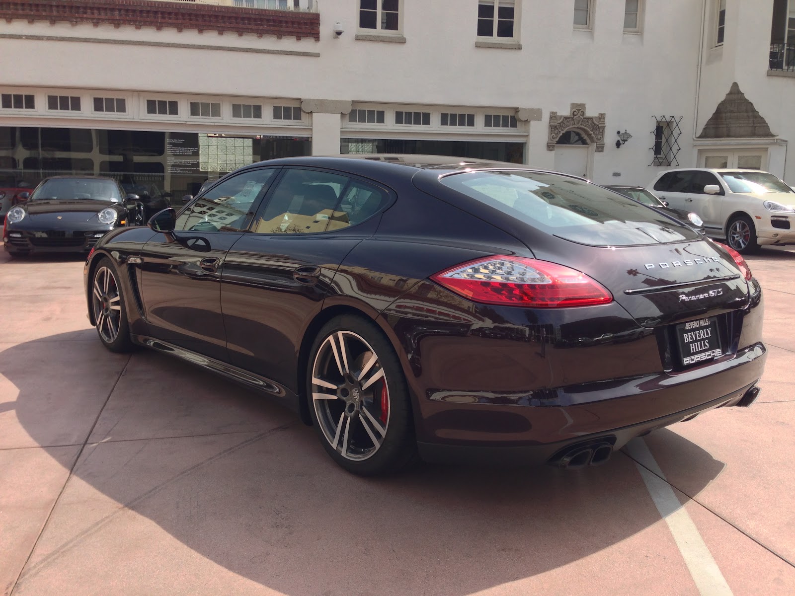 The Porsche Guy : Today's Three P's: Purple Porsche Panamera. OMG.