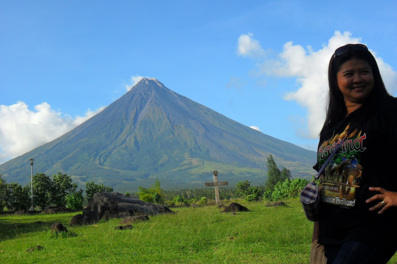 Wanderer Girl: Cagsawa Ruins In Legaspi City