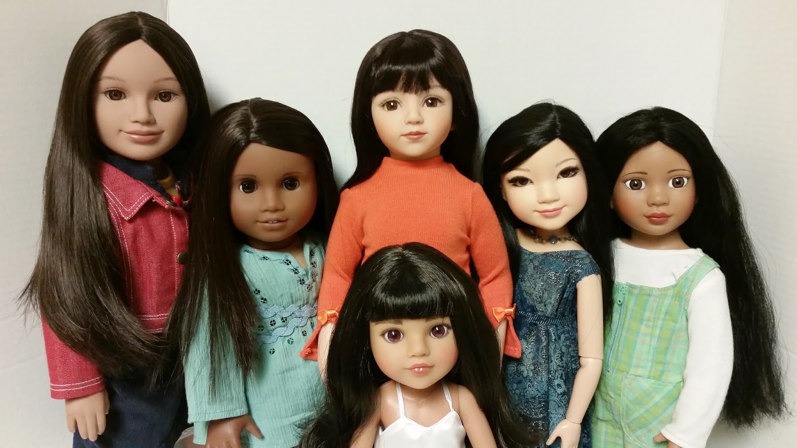 Never Grow Up: A Mom's Guide to Dolls and More: Maru and Friends Maru ...