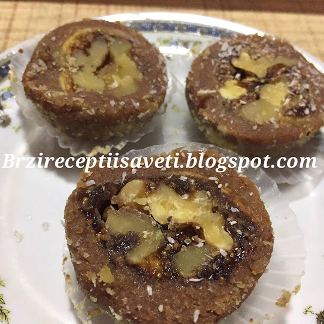 Brzireceptiisaveti.blogspot.com: POSan kolac sa orasima i smokvama ...