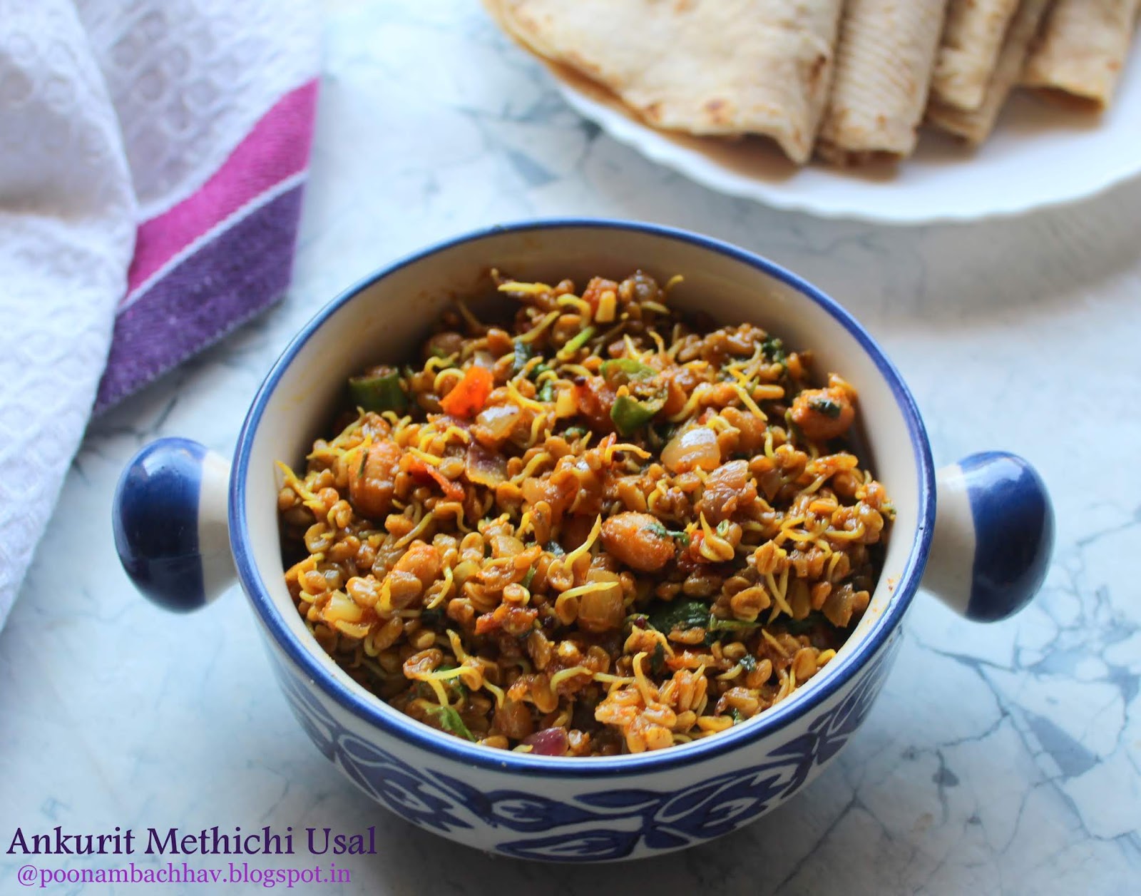 Annapurna: Ankurit Methichi Usal / Sprouted Fenugreek Seed Stir-Fry