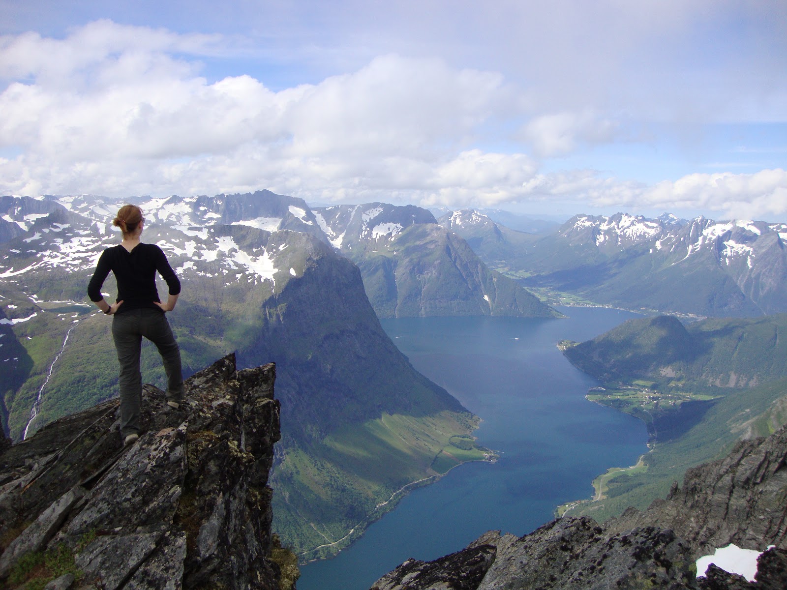 Passport to Adventure!: Alesund and Mount Slogen