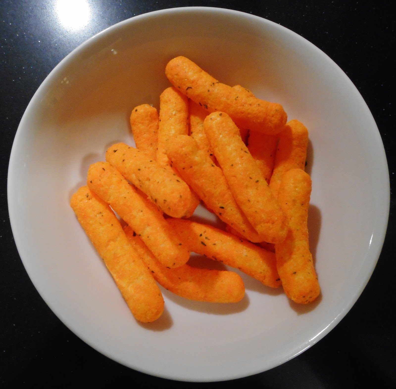 Cheeseburger Crisps & Other Stories: Herr's Deep Dish Pizza Flavoured ...