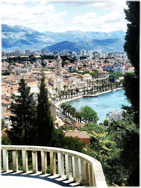 autor: XVII, misto radnje: Split: split nekad - lučka kapetanija