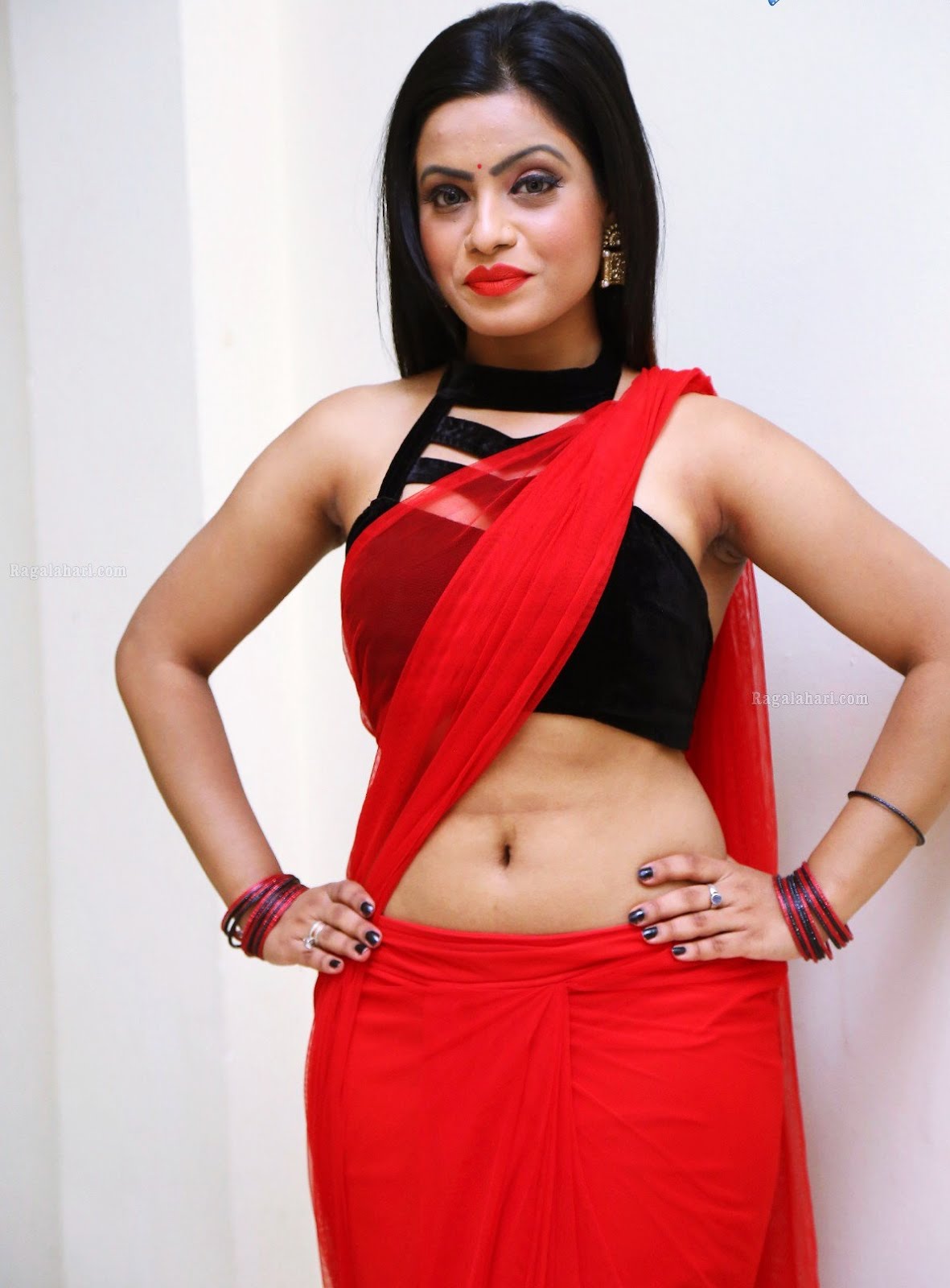 Hot Indian Actress: aasma sayed hot saree navel