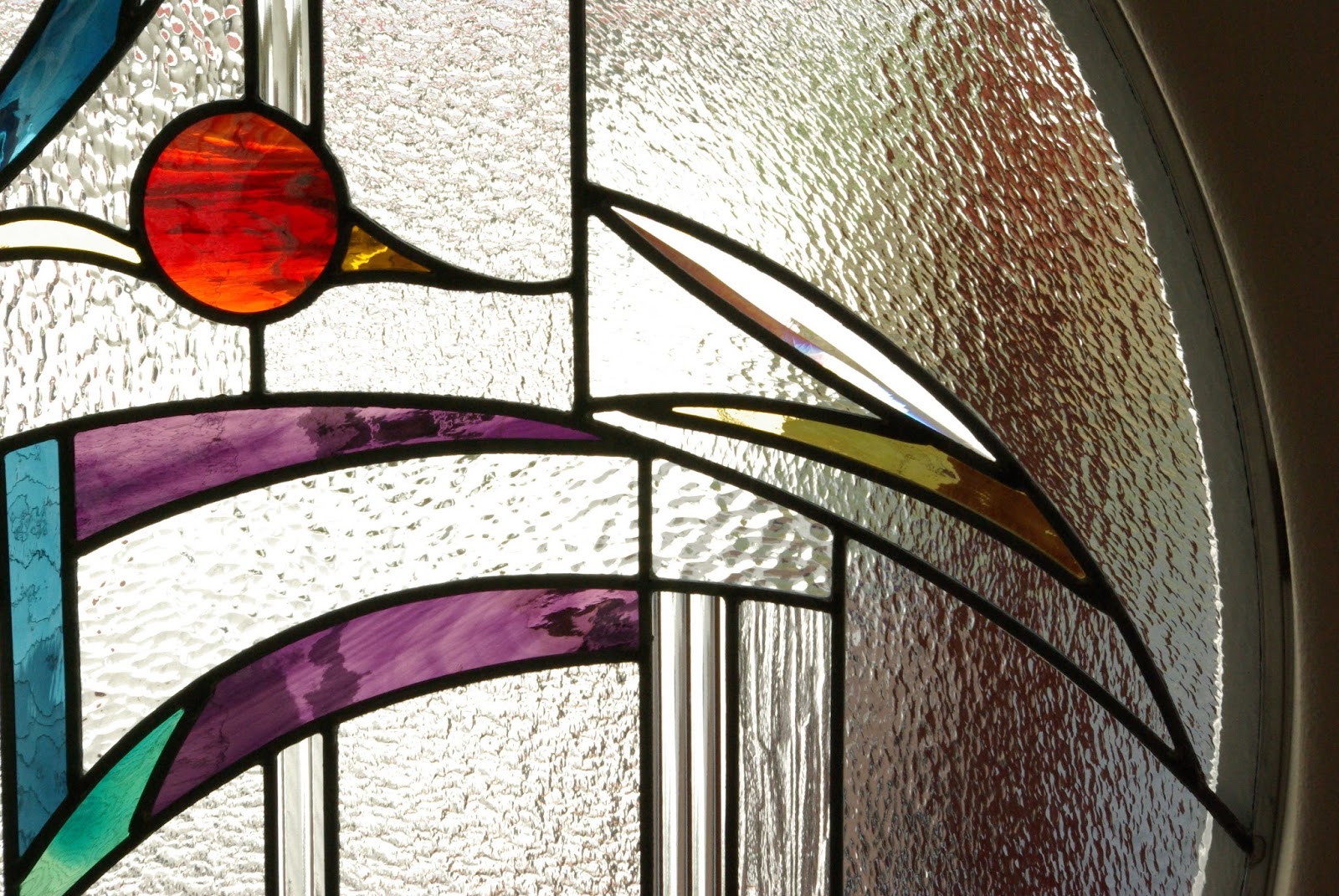 Nourish Your Soul Through a Symphony of Light and Colour: Circular ...