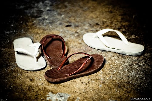 MommyNaSiCathyYahoo!: ang tsinelas