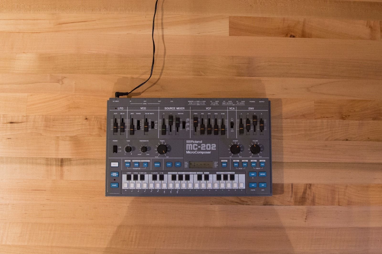 MATRIXSYNTH: Roland MC-202 MICRO COMPOSER Analog Synthesizer