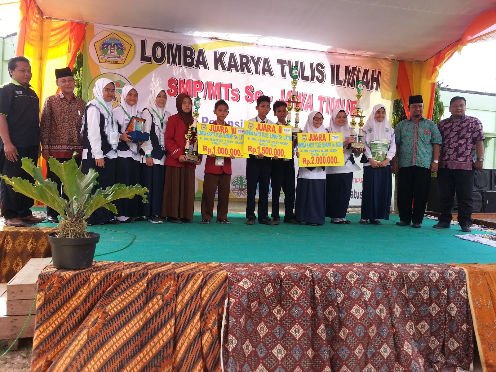 Galeri Foto Lomba Karya Tulis Tingkat SMP/Mts Di SMA Hidayatus Salam ...