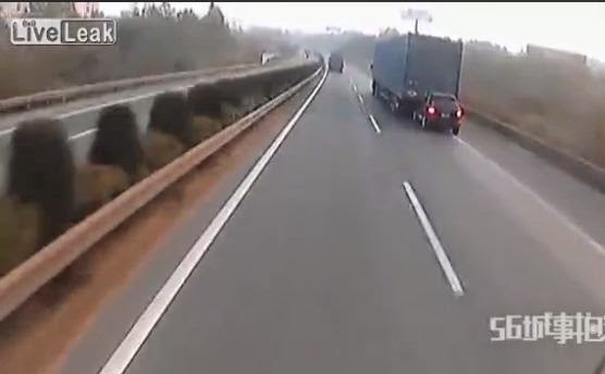 ΒΙΝΤΕΟ: ΘΑ ΤΟ ΒΛΕΠΕΤΕ ΚΑΙ ΔΕΝ ΘΑ ΤΟ ΠΙΣΤΕΥΕΤΕ... ΠΟΡΣΕ ΚΑΓΙΕΝ ΕΧΕΙ ...
