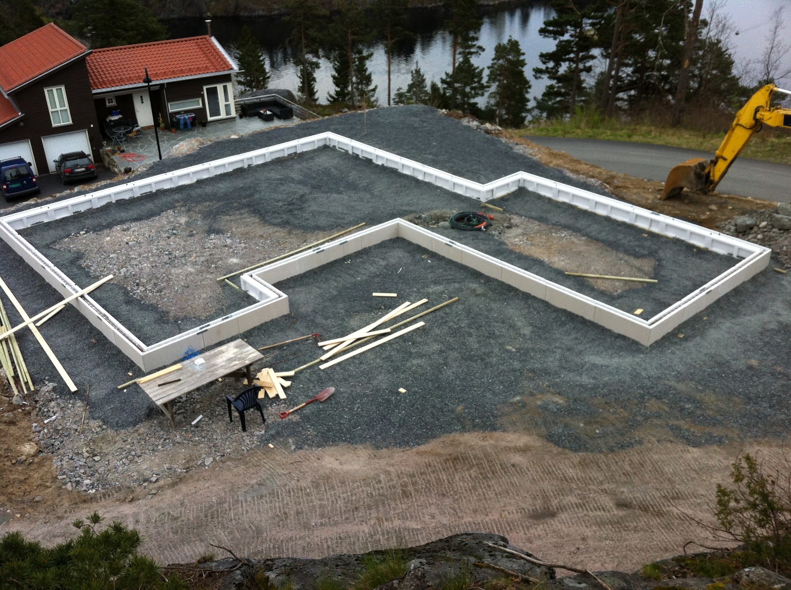 Alfsens plass: Ringmur
