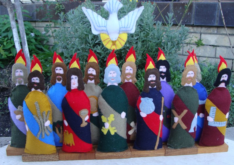 Under Her Starry Mantle: Religious Felt Dolls for the Atrium