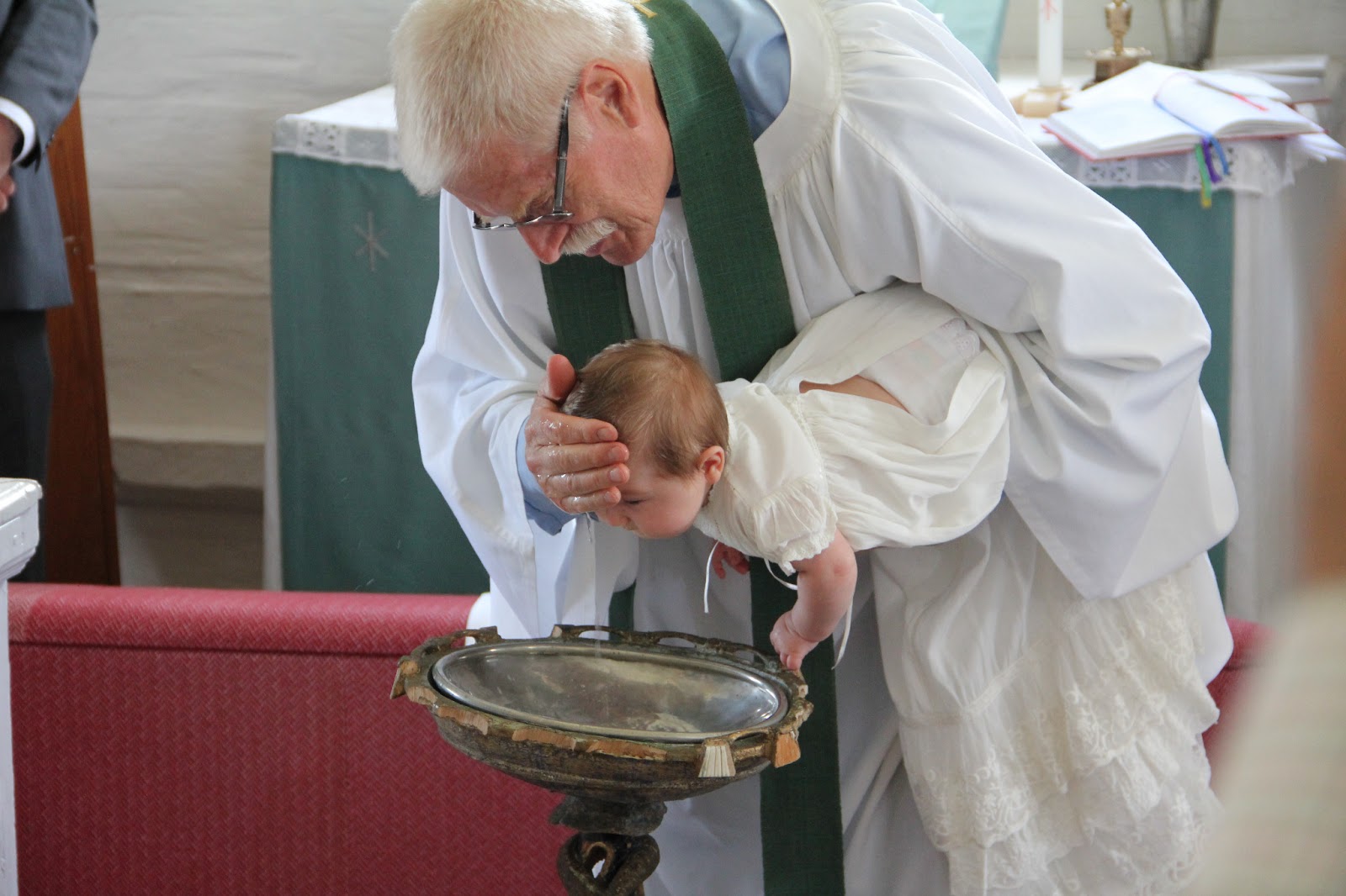 Mammas små tårtbitar: Noomis dop - del 1
