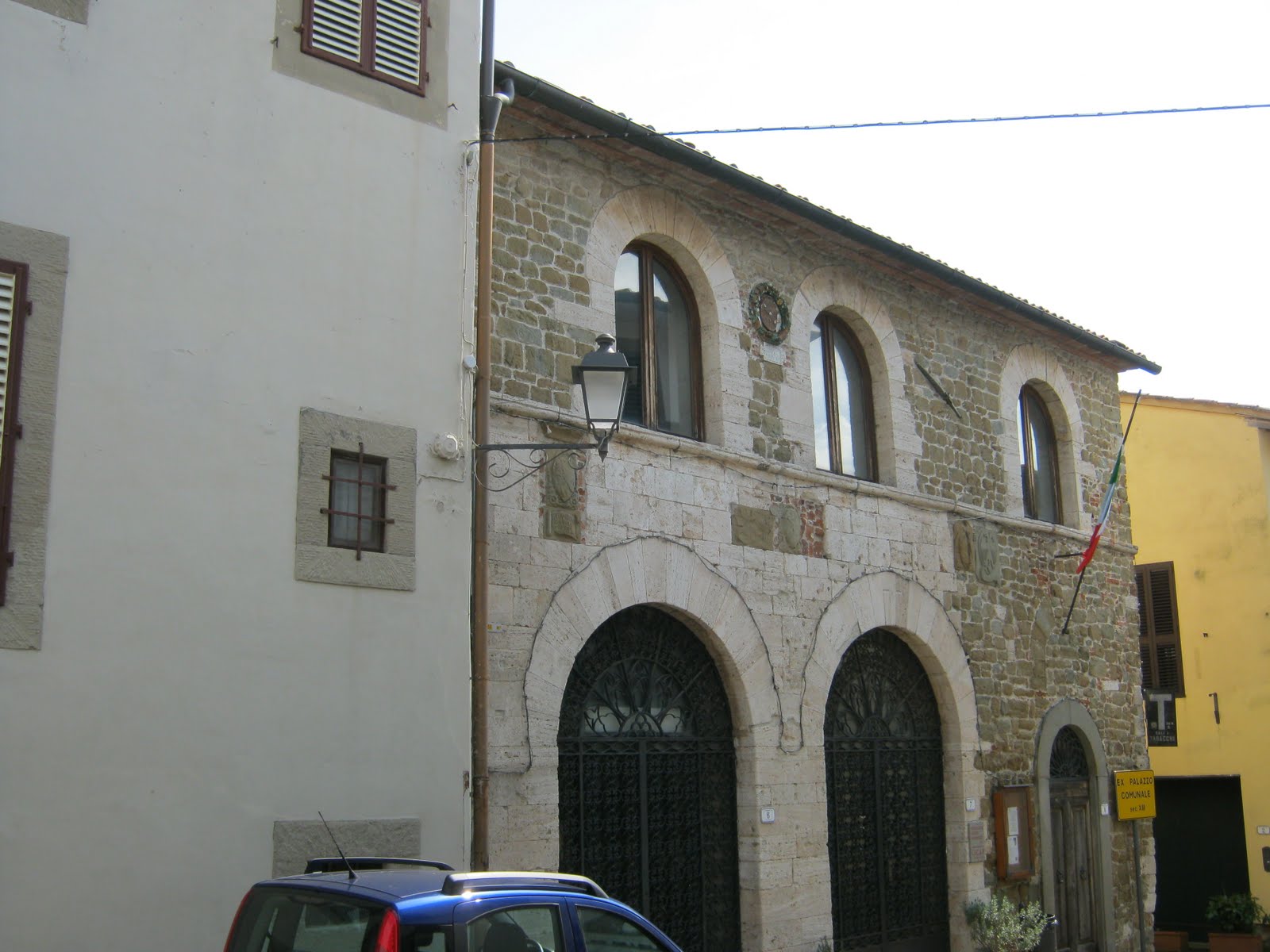 L'alba sulla collina: MONTEVETTOLINI, paese medievale- Valdinievole