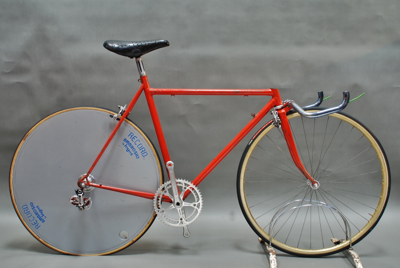 THE FLYING WHEEL: Soviet Gold..1988 Takhion TT