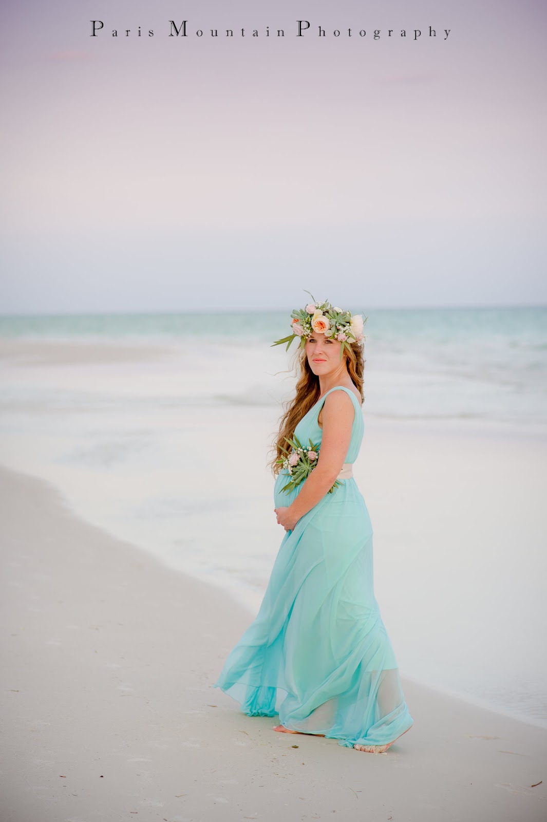 Beach Maternity Photos | Travel Photographer | Seaside Maternity Pics ...
