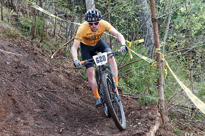 Warren Bates MTB: May 2017